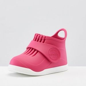 the butler | Shoes | The Butler Pink Rockhopper Overshoes | Poshmark